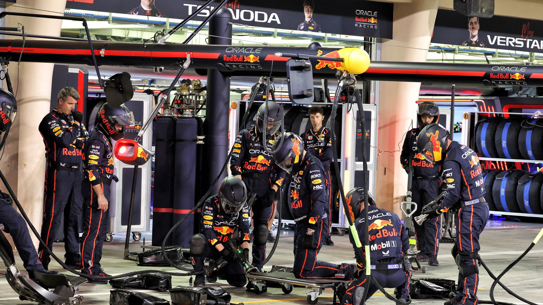Explained: The cause of Red Bull’s horror Bahrain GP pit stops