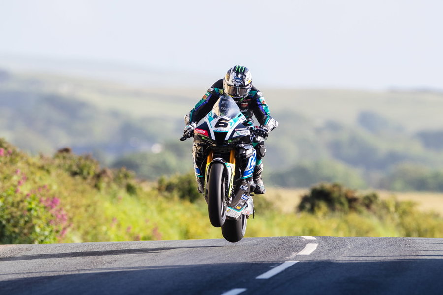 2026 Isle of Man TT: Michael Dunlop ends Superbike speculation as ...