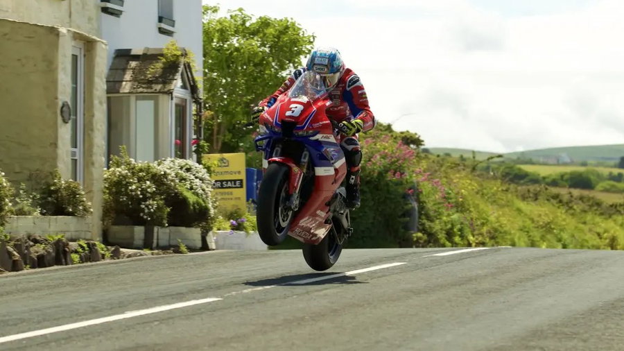 2025 Isle of Man TT Qualifying results (Sunday) | Crash.net