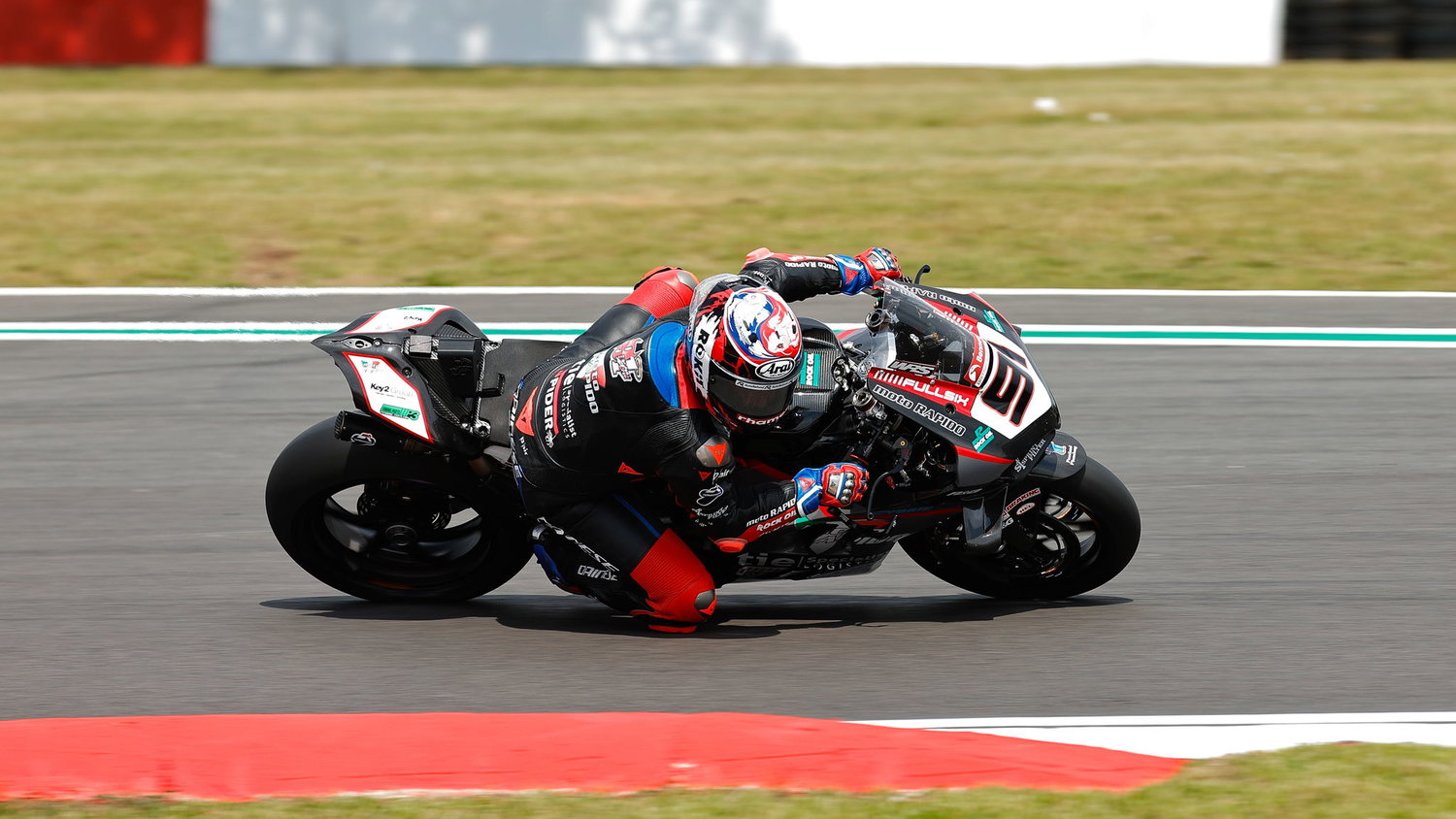 Leon Haslam aiming to “redeem myself” at Knockhill BSB | Crash.net
