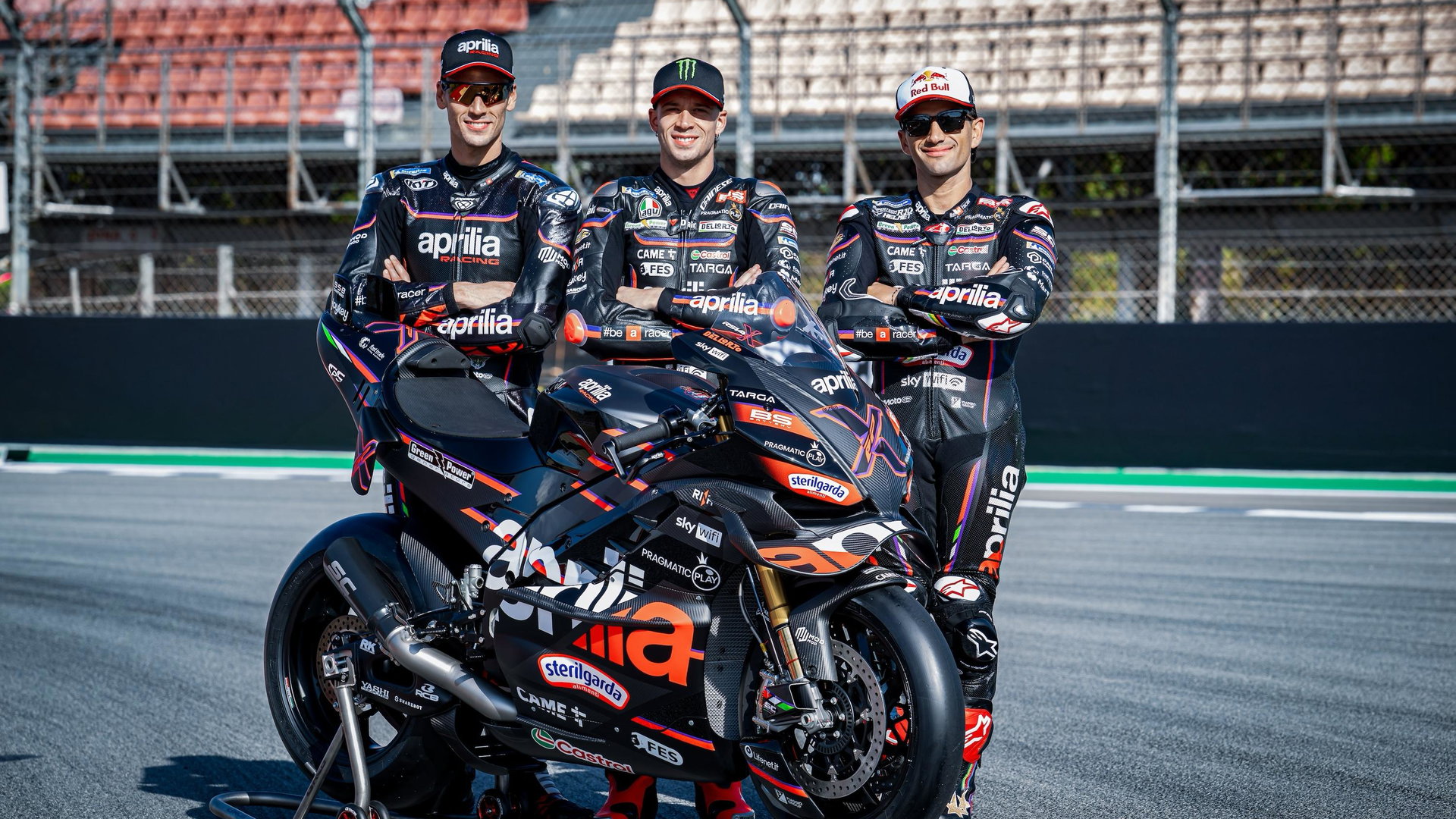 Ultra-rare MotoGP-inspired Aprilia Superbike sells out almost instantly ...