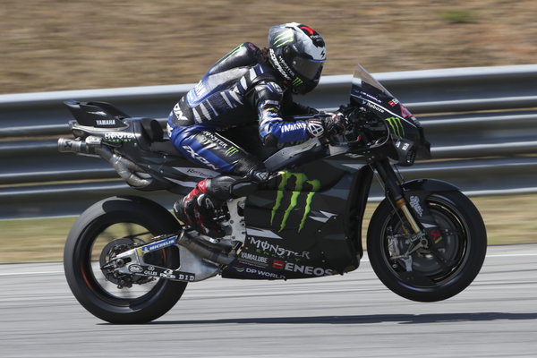 The unique reason Toprak Razgatlioglu isn’t using rear wings in MotoGP ...