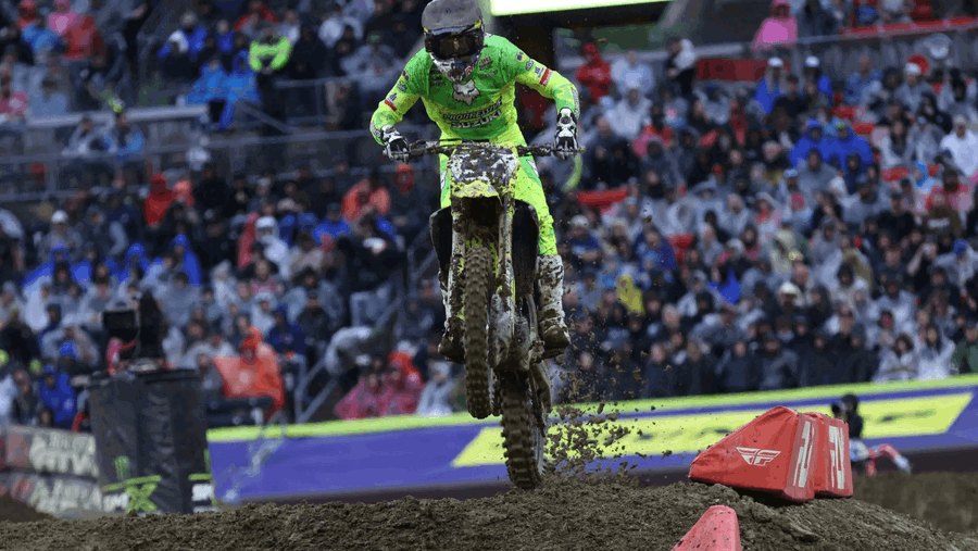 Ken Roczen takes the red plate at Philadelphia AMA Supercross | Crash.net