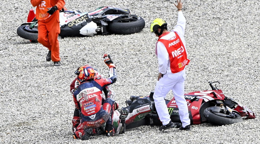 Johann Zarco returns home as LCR gives fresh update after MotoGP crash ...