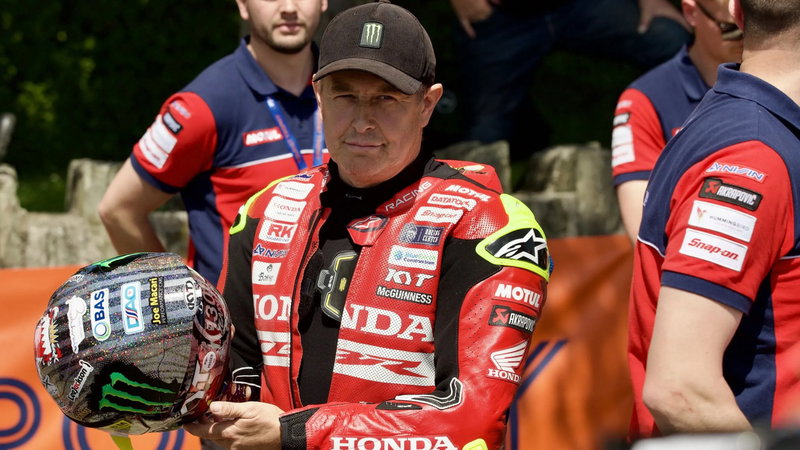 “Emotional” John McGuinness takes “honest” Isle of Man TT Superbike ...