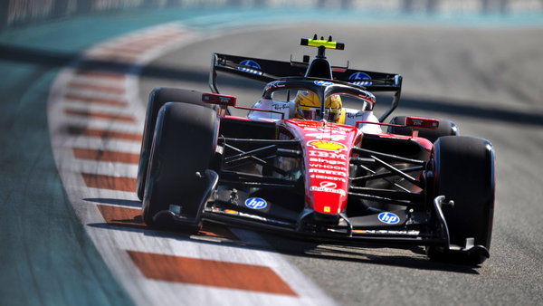Lewis Hamilton critical of Ferrari F1 simulator for 'sending me in ...