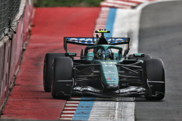 Fernando Alonso backs Adrian Newey's design push after F1 seat issues ...