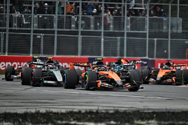McLaren Jelaskan Perjudian Ban Intermediate yang Gagal di GP Kanada ...