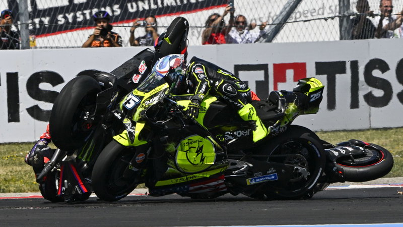 Should Hungary MotoGP pile-up lead to ride height device ban? Aprilia ...
