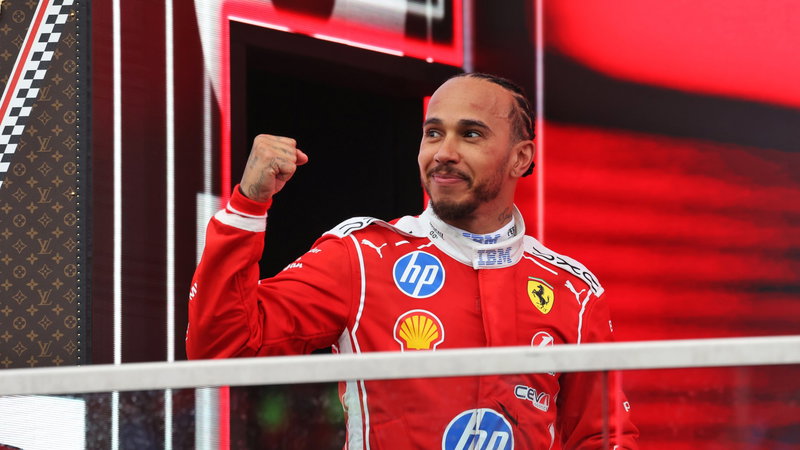 Lewis Hamilton praises new race engineer after Ferrari F1 breakthrough ...