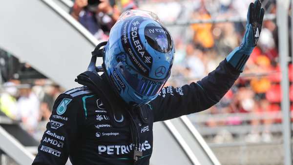 George Russell pips Lewis Hamilton to F1 Barcelona GP pole after ...